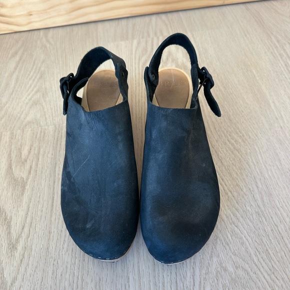 Bryr | Shoes | Bryr Black Clogs | Poshmark